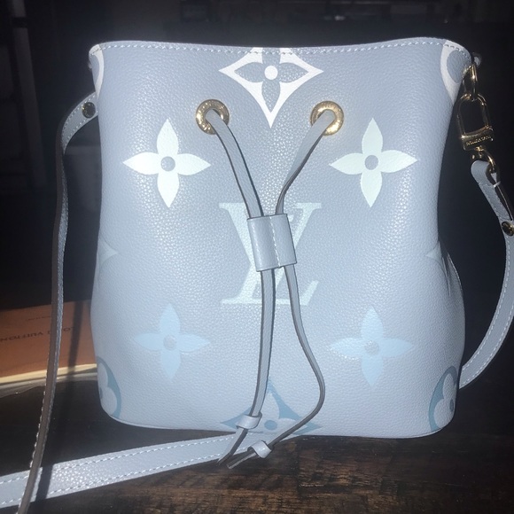 Louis Vuitton | Bags | Louis Vuitton Blue Gradient Giant Empreinte ...